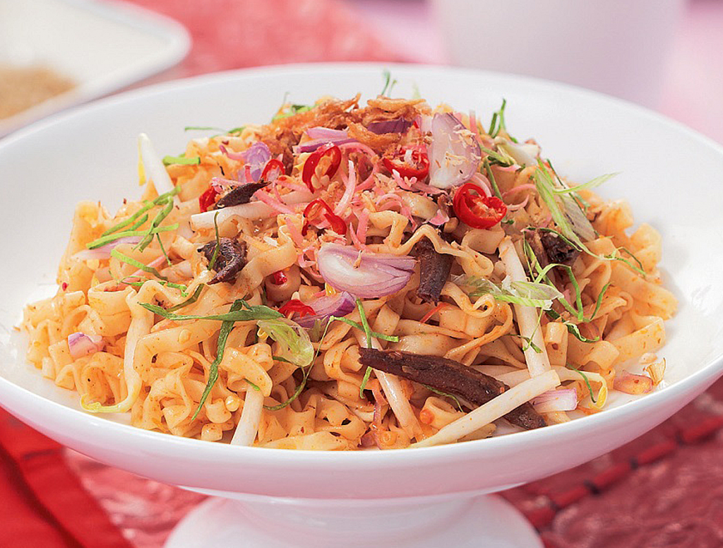 Cintan Prosperity Noodles - Yeo's